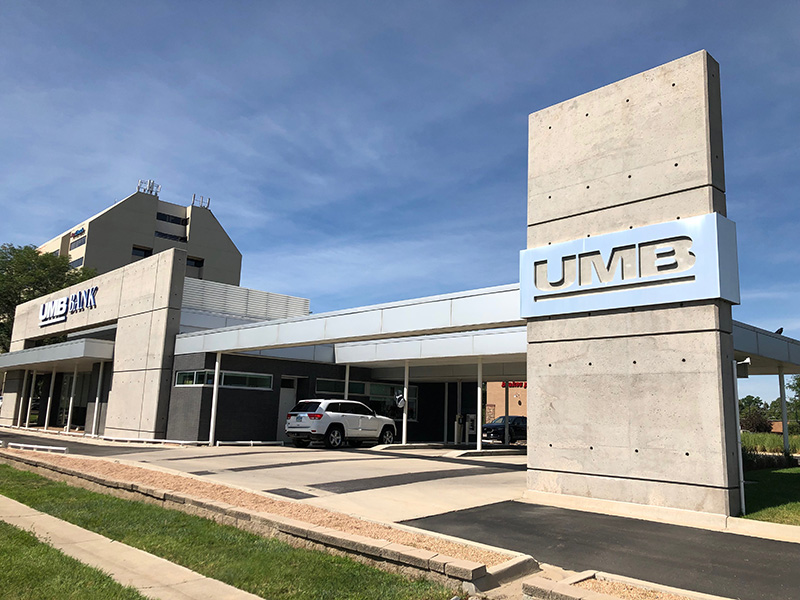 Central Park Branch & ATM | Denver, CO 80207 | UMB Bank