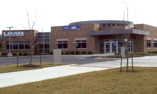 The Village Branch & ATM | Prairie Village, KS 66208 | UMB Bank